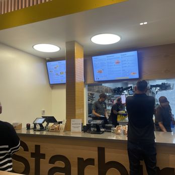 STARBIRD CHICKEN - Updated July 2024 - 220 Photos & 109 Reviews - 13161 ...