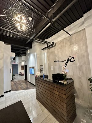 BLOOM SPA THERAPY - Updated October 2025 - 33 Photos - 208 Airport ...