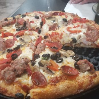 SAMOSKY’S HOMESTYLE PIZZERIA - Updated April 2025 - 117 Photos & 204 ...