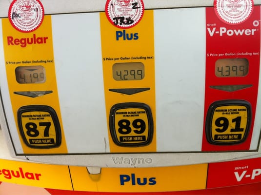 BAYSHORE SHELL - Updated September 2025 - 20 Photos & 28 Reviews - 1390 ...