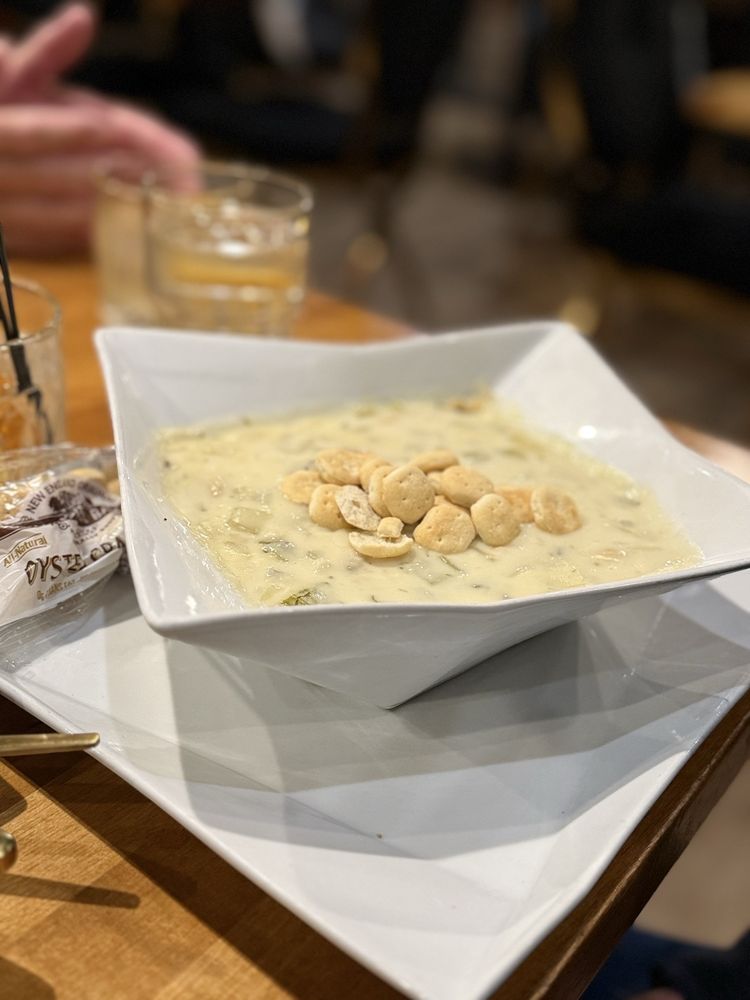 ESTELLA - Updated December 2025 - 294 Photos & 252 Reviews - 49 Temple ...