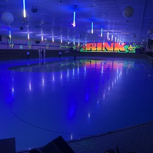 THE RINK - 108 Photos & 210 Reviews - 2900 Bradshaw Rd, Sacramento, CA ...