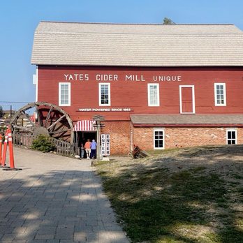 YATES CIDER MILL - Updated September 2024 - 681 Photos & 380 Reviews ...