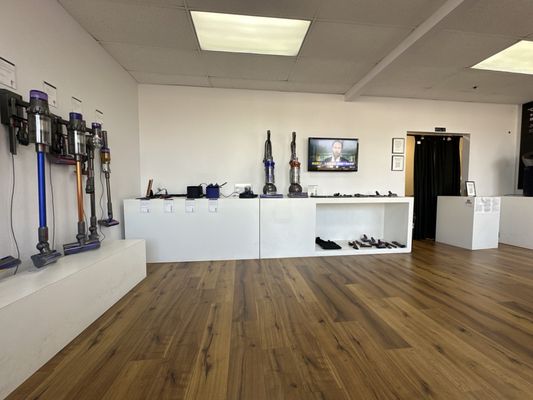 DYSON SERVICE CENTER - Updated December 2025 - 87 Photos & 390 Reviews ...