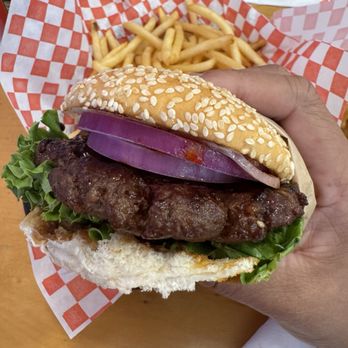 OH G BURGER - Updated May 2025 - 126 Photos & 48 Reviews - 1213 A St ...