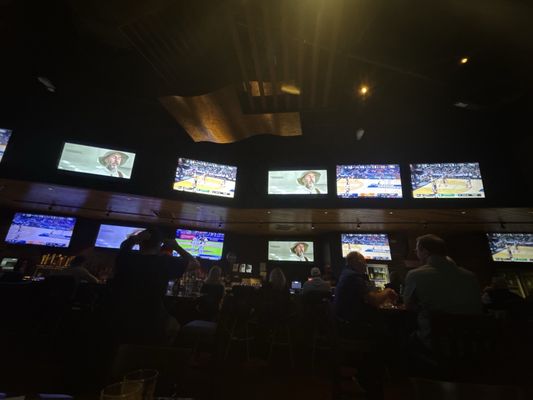 SECOND CHANCES TAVERN - Updated December 2025 - 38 Photos & 60 Reviews ...