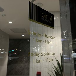 BIN 4 BURGER LOUNGE - Updated December 2025 - 240 Photos & 68 Reviews ...