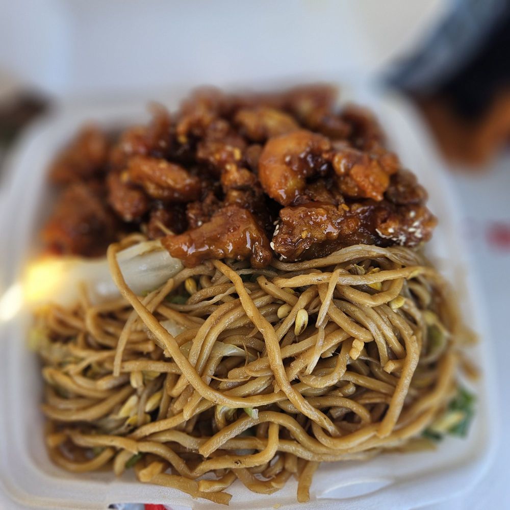 COUNTY SQUARE MARKET - Updated November 2025 - 452 Photos & 252 Reviews ...