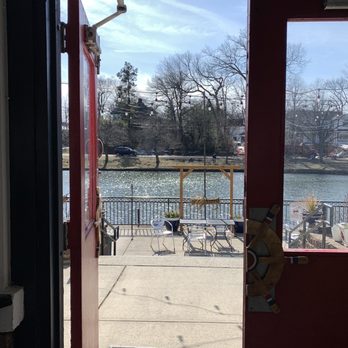 BOATHOUSE CAFE - Updated July 2024 - 146 Photos & 73 Reviews - 350 ...