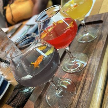 TRAVELER’S TABLE - Updated August 2024 - 5763 Photos & 1970 Reviews ...