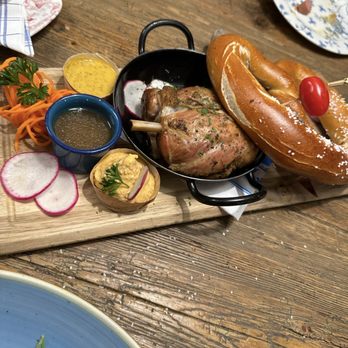 ALPENROSE VAIL - Updated September 2024 - 842 Photos & 363 Reviews ...