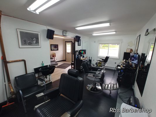 RB’S BARBERSHOP - Updated October 2025 - 12 Photos - 744 Southbridge St ...