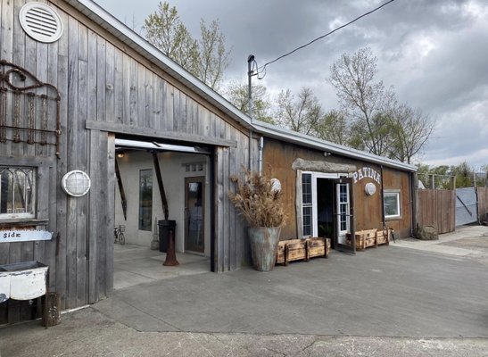 PATINA PORCH - Updated January 2026 - 11 Reviews - 2434 W Monroe St ...