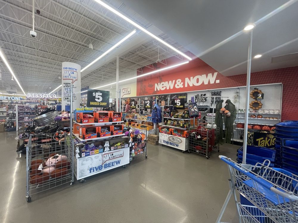 FIVE BELOW - Updated August 2025 - 22 Photos - 23115 Michigan Ave ...