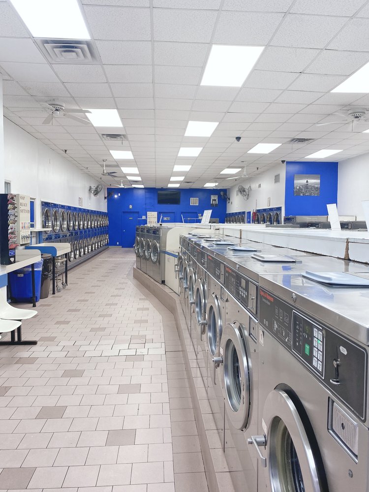 NEW TOWN LAUNDROMAT - Updated August 2024 - 10 Photos & 28 Reviews ...