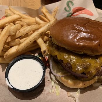 CHILI’S - Updated April 2025 - 354 Photos & 261 Reviews - 10340 N ...