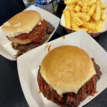 CRISPY BOI BURGERS - Updated October 2025 - 20 Photos & 12 Reviews ...