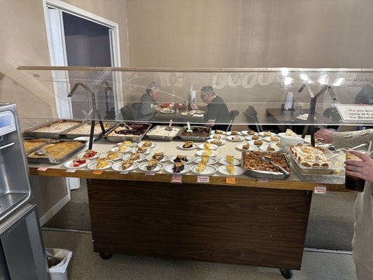 DUTCH PANTRY - Updated July 2025 - 78 Photos & 95 Reviews - 10 W Main ...