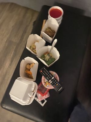 IMPERIAL WOK - Updated December 2025 - 58 Photos & 146 Reviews - 22833 ...