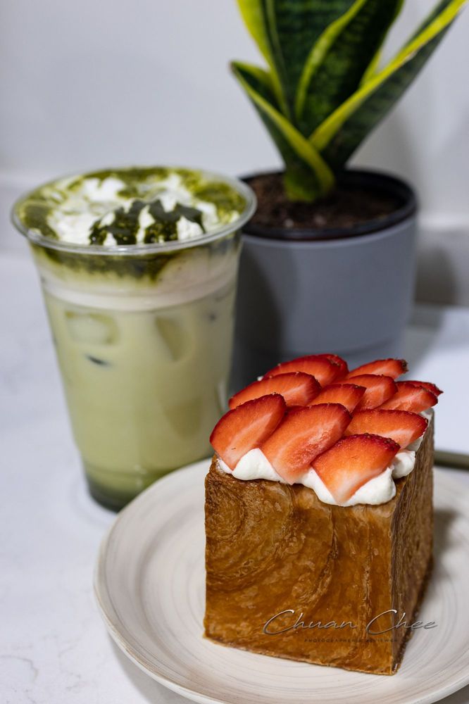 KREAM DESSERT - 68 Photos & 27 Reviews - 526 Yonge Street, Toronto, Ontario - Desserts - Yelp