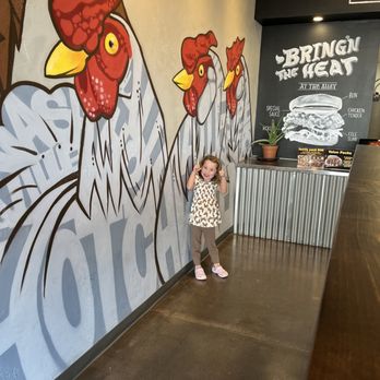 HOT CHICKEN ALLEY - Updated April 2025 - 237 Photos & 356 Reviews ...
