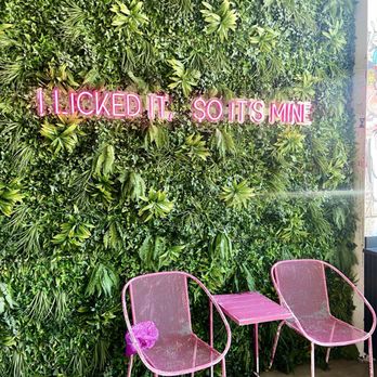 GROUNDS DONUT HOUSE - Updated October 2025 - 211 Photos & 64 Reviews ...