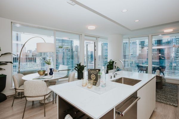 REN - Updated October 2025 - 162 Photos - 2014 Fairview Ave, Seattle ...