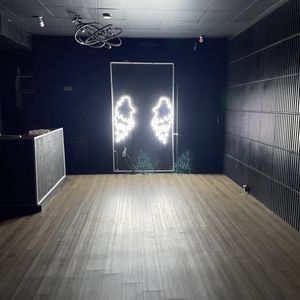 ELEVATED EVENT CENTER - Updated June 2025 - 79 Photos - 1724 Woodlawn ...