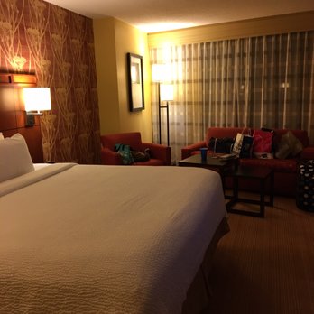 COURTYARD ATLANTA DECATUR DOWNTOWN/EMORY - Updated September 2024 - 117 ...