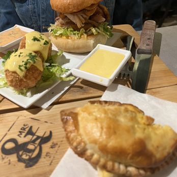 MR & MRS BUN - Updated May 2024 - 3096 Photos & 1766 Reviews - 15572 SW ...