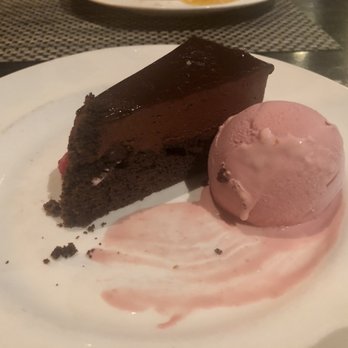 J GILBERT’S - 1393 Photos & 1006 Reviews - 6930 Old Dominion Dr, McLean ...