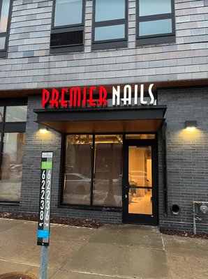 PREMIER NAILS - Updated December 2025 - 10 Photos - 1410 Nicollet Ave ...