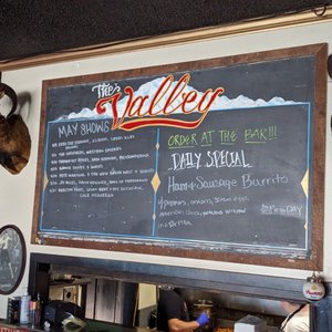 CAPTAIN JACK’S BAR & GRILL - Updated June 2025 - 38 Photos & 48 Reviews ...