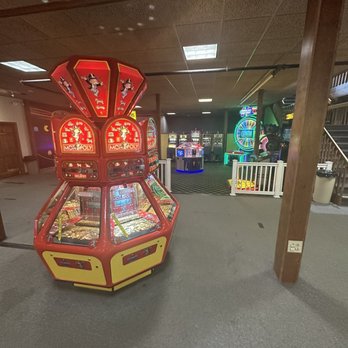 FUNSPOT - Updated June 2025 - 477 Photos & 287 Reviews - 579 Endicott ...