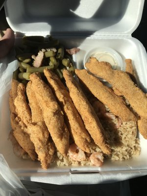 GOLDEN PIER SEAFOOD - Updated October 2025 - 14 Photos & 18 Reviews ...