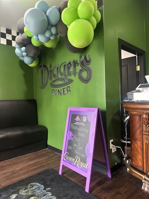DIGGER’S DINER - Updated October 2025 - 42 Photos & 28 Reviews - 2453 ...