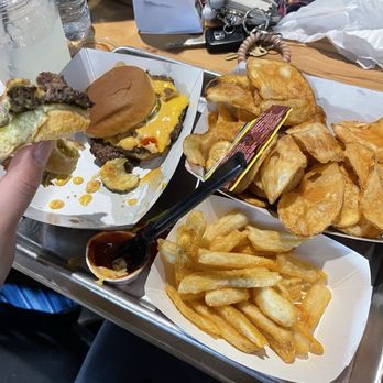 OAKLEY GREENS - Updated December 2025 - 129 Photos & 51 Reviews - 3065 ...