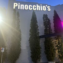 PINOCCHIO’S BAR & GRILL - Updated October 2025 - 248 Photos & 270 ...