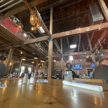 SPRING HOUSE BREWING COMPANY - Updated June 2024 - 217 Photos & 219 ...