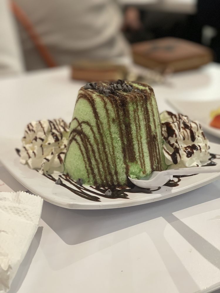 VAMPIRE PENGUIN - TWIN HICKORY - Updated January 2026 - 203 Photos & 70 ...