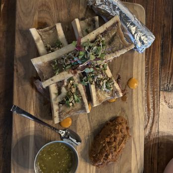 HUMO - Updated October 2025 - 91 Photos & 64 Reviews - 6899 Oak Hill ...