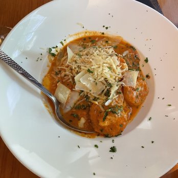 LILLIES RESTAURANT & BAR - Updated June 2024 - 710 Photos & 321 Reviews ...