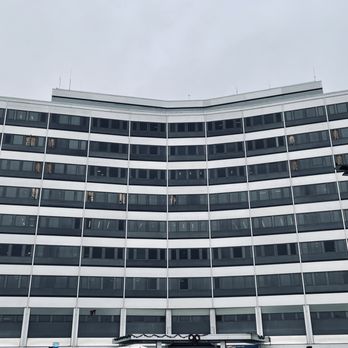 JAMES J PETERS VA MEDICAL CENTER - Updated December 2025 - 130 W ...