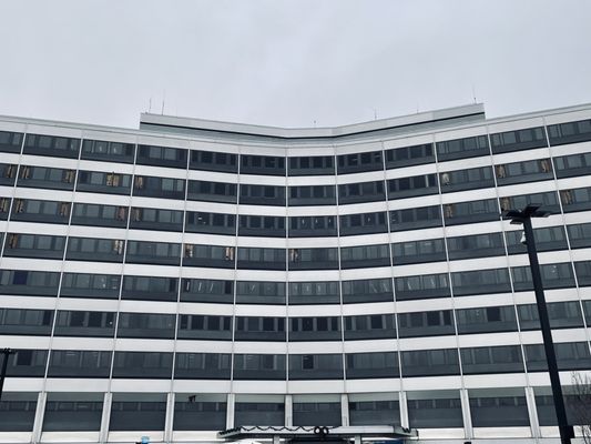 JAMES J PETERS VA MEDICAL CENTER - Updated December 2025 - 130 W ...