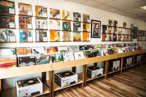 ROLLIN’ RECORDS - Updated January 2026 - 13 Photos - 7015 W Fairview ...