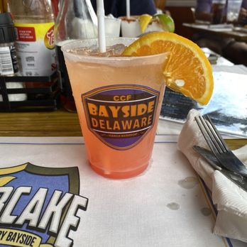 CRABCAKE FACTORY BAYSIDE - Updated January 2025 - 331 Photos & 266 ...