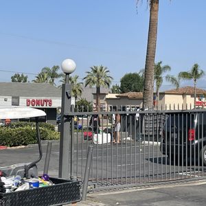 WINDWOOD APARTMENTS - 58 Photos & 68 Reviews - 1120 W Linden St ...