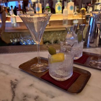 BAR BONOBO - Updated January 2025 - 60 Photos & 40 Reviews - 184 8th ...