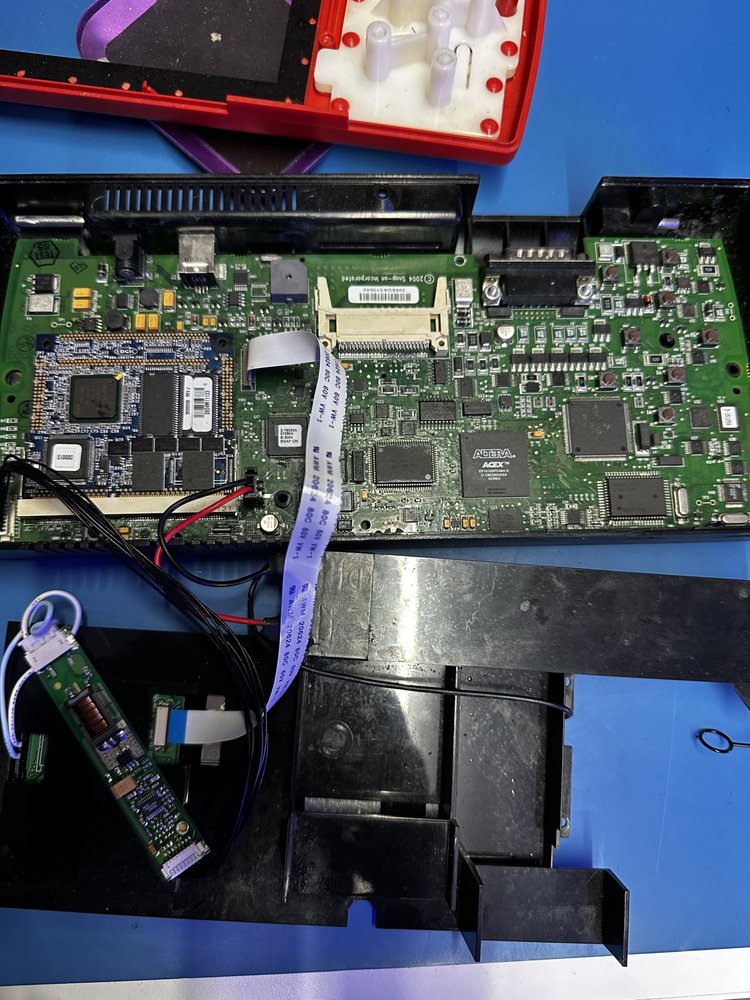 GADGET GENIE - Updated October 2025 - 27 Photos - Federal Way ...