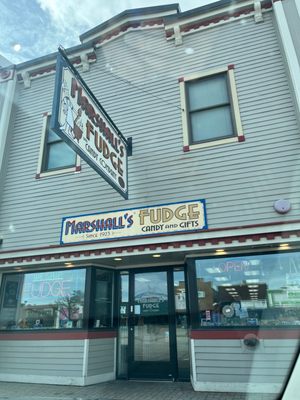 MARSHALL’S FUDGE & CANDY KITCHEN - 44 Photos & 27 Reviews - 308 E ...
